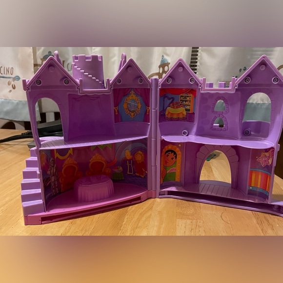 Toys | 204 Mattel Dora The Explorer Fairytale Castle | Poshmark